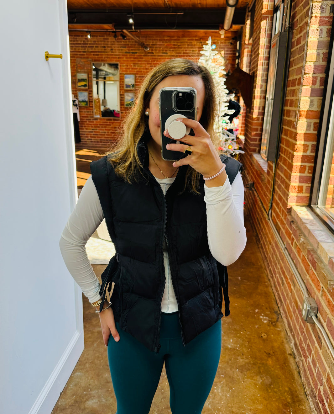 Outerwear – Pretty in Culler